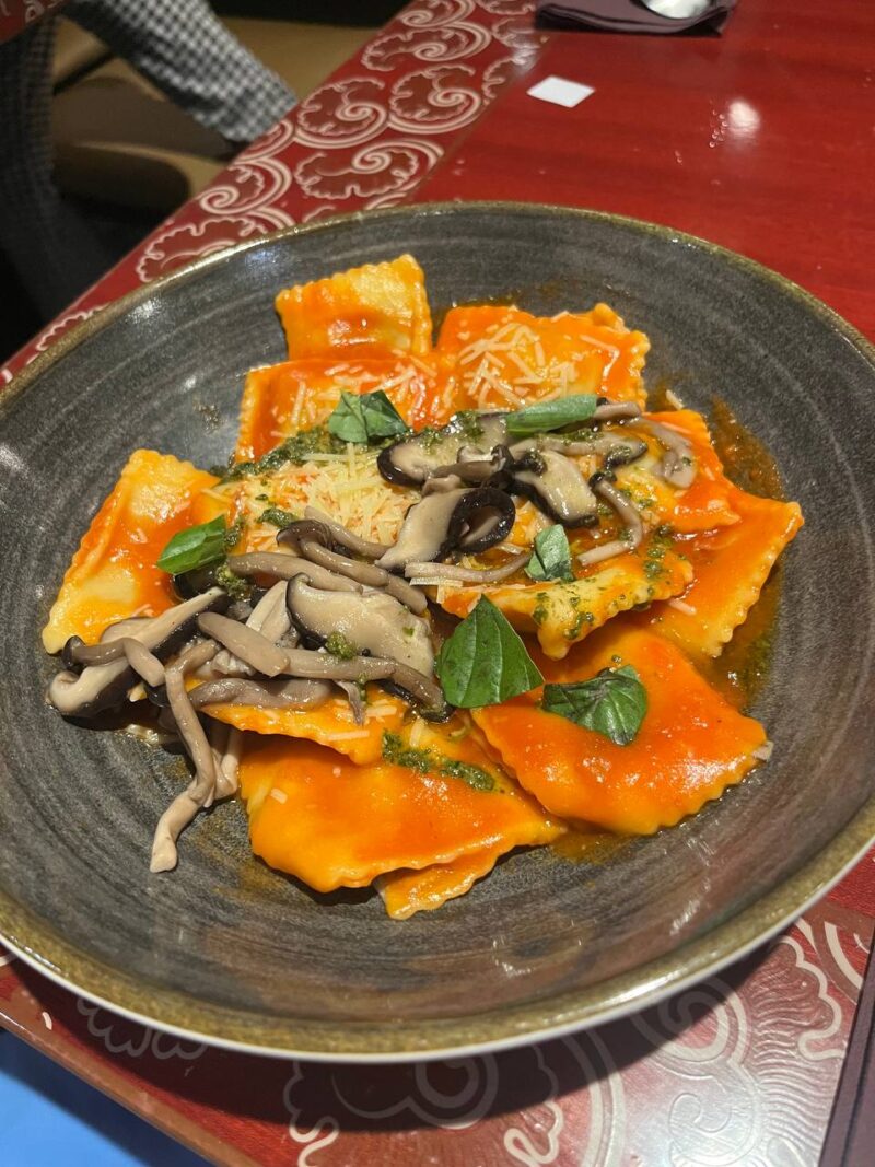 REVIEW: Momentous Semi-Buffet Dinner at the Explorer’s Club Restaurant ...
